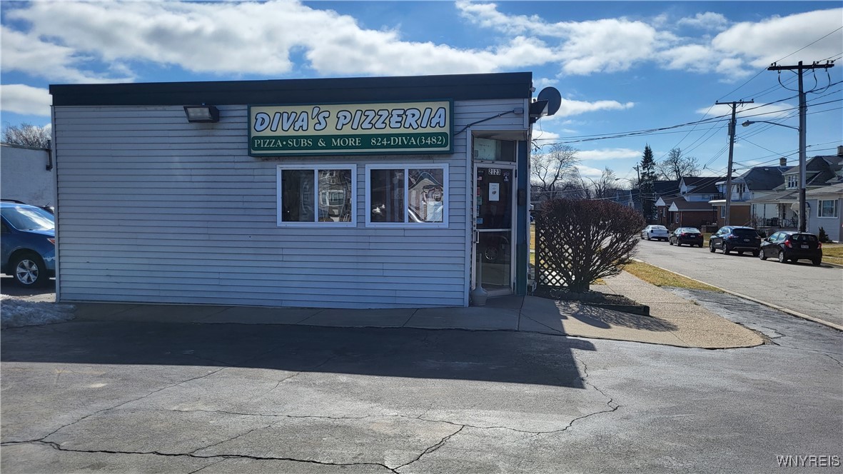 MLS #B1595444 - 2123 Clinton Street West Seneca, NY 14206